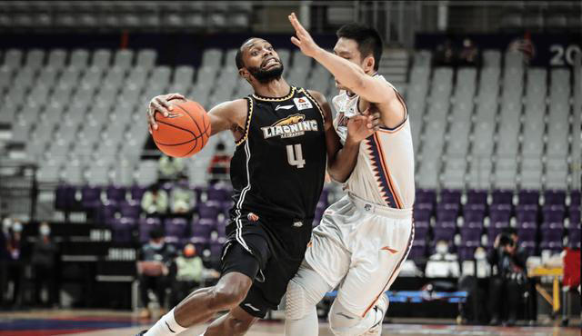 FMVP空降魔都！上海集齐4外援+5国手，CBA下赛季提前大结局？