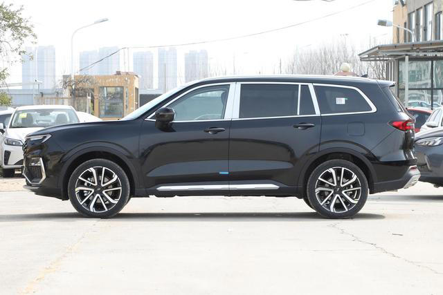 福特领裕搭载2.0T+6速双离合