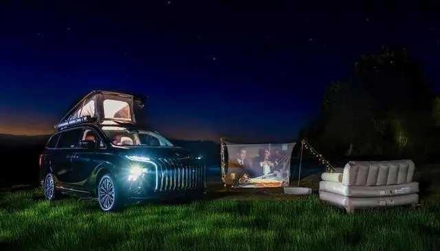 吴镇宇力荐！星海V9：15万级露营MPV真天花板