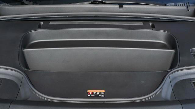 售价22.98万起，2026款极氪7X上市，升级900V电机，最高续航802km