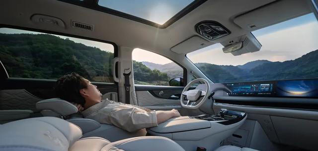 星海V9 14.99万起：这“不赚钱”的MPV，藏着东风的诚意