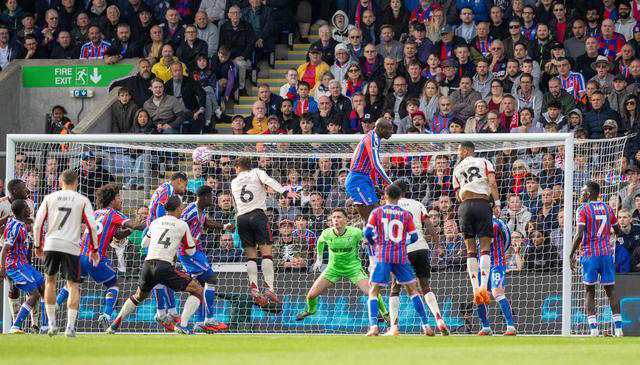 法甲史诗级对攻！巴黎FC3-3绝平里昂 升班马主场捍卫47年荣誉