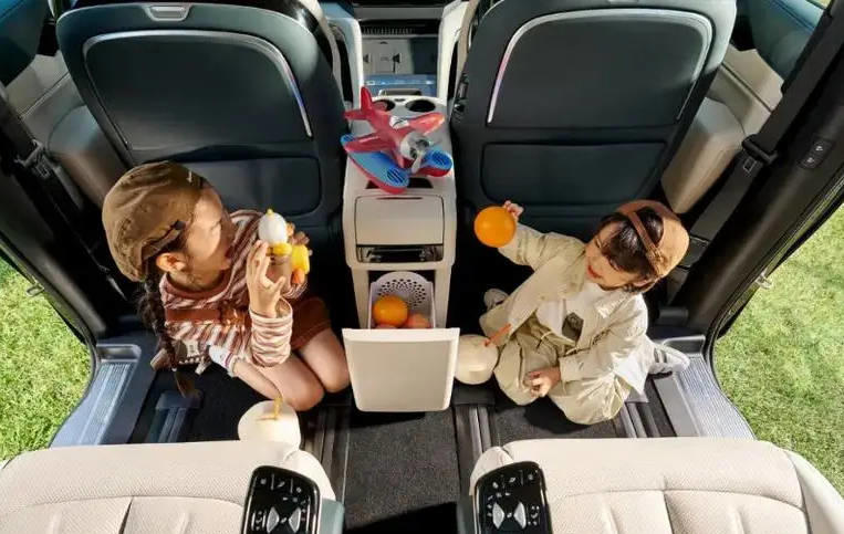 2026款比亚迪夏官图亮相 配激光雷达 续航超1100km 售价25 - 30万