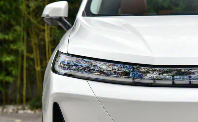 配2.0T百公里加速7.2S，油耗低至7.4L，全新哈弗H6L实力真的不错