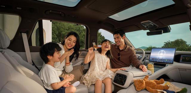 29.98万起！腾势N8L上市，长5米2配易三方，性价比确实高