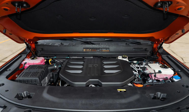 32.99万元起，外观硬朗动感，捷途纵横G700上市！