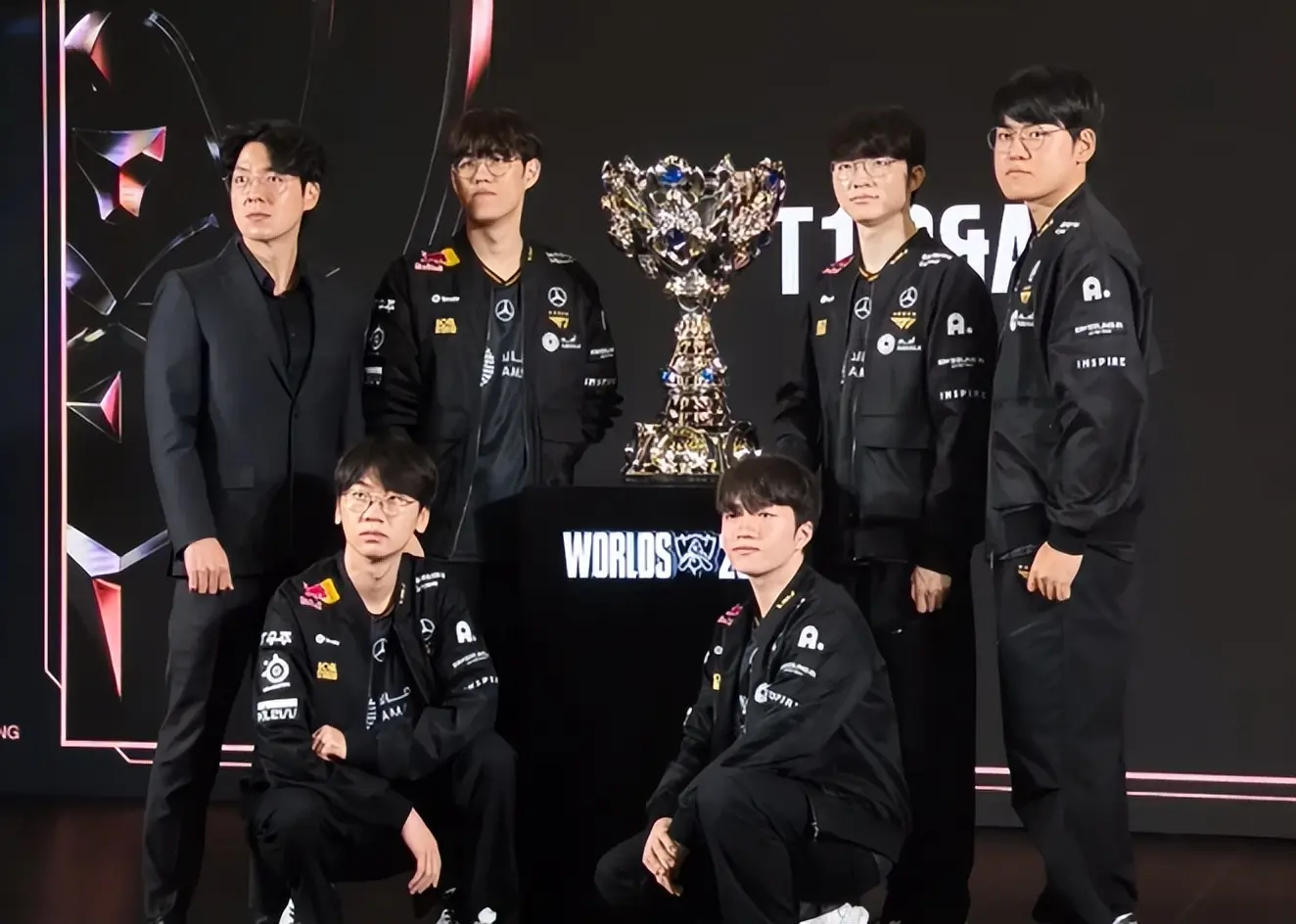 Faker乱了道心，夺冠意志不够坚定！UZI又将复出？MLXG一语道破