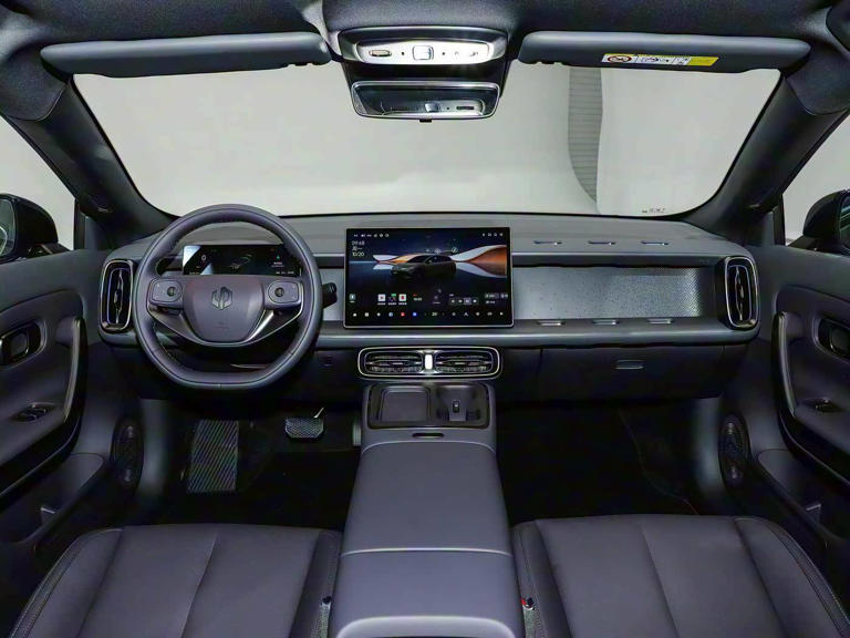 零跑Lafa5开启预售，10.58万起，小钢炮也有激光雷达