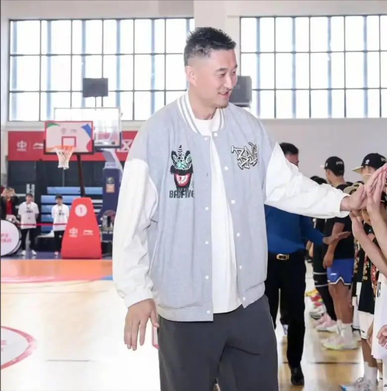 CCTV5直播，广东男篮VS天津队，胡明轩PK谷泽浴，杜锋拒绝爆冷！