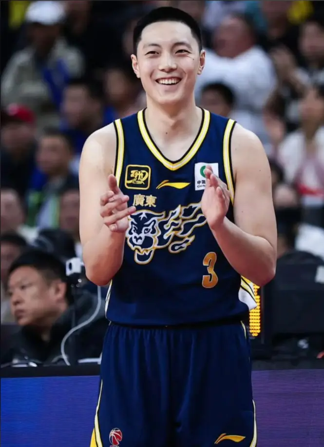 CCTV5直播，广东男篮VS天津队，胡明轩PK谷泽浴，杜锋拒绝爆冷！