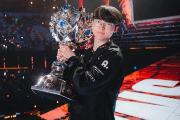 LPL最有希望的一年！Faker选手计划在2029年退役