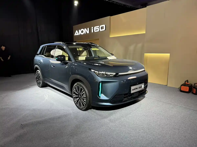 埃安AION i60正式上市，10.48万起，比Y性价比还高