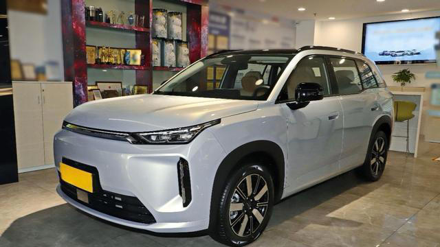 埃安i60上市，意在打造“国民刚需大5座SUV”？