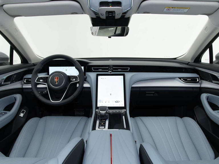 红旗H5 PHEV 15.98万起，综合续航达1600km