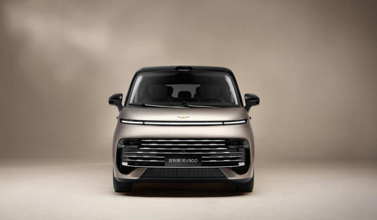吉利银河首款豪华旗舰MPV银河V900官图首曝重构高端MPV市场格局