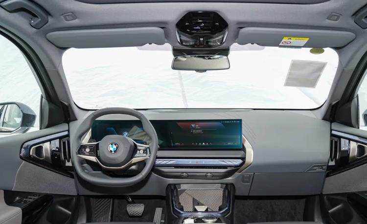 年轻人的宝马SUV，2.0T+8AT还配多层隔音，十月卖出6991辆