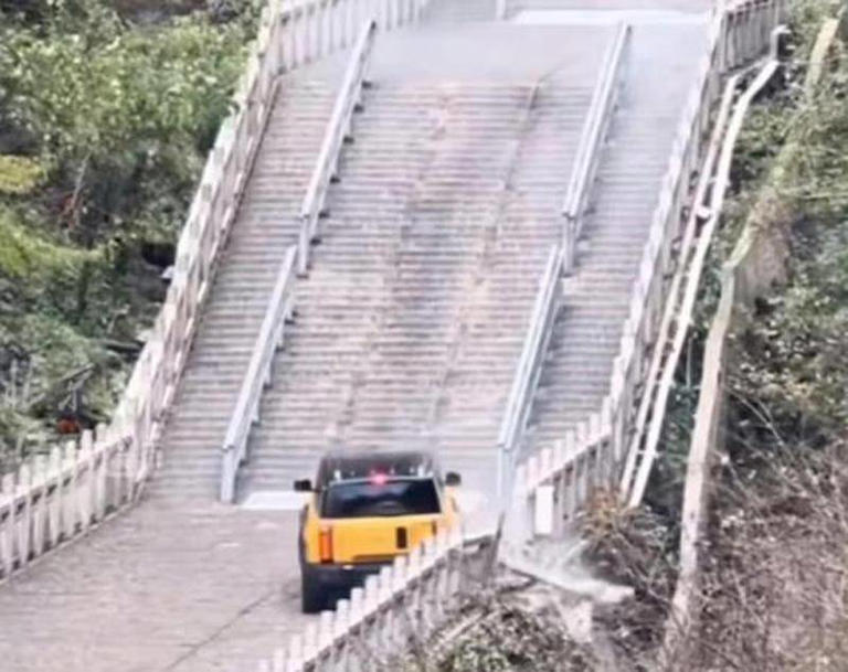 奇瑞风云X3L天门山挑战失败，未必是一件坏事！