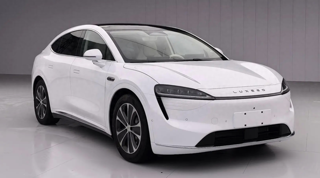 智界R7增程版来袭，搭载1.5T增程动力！