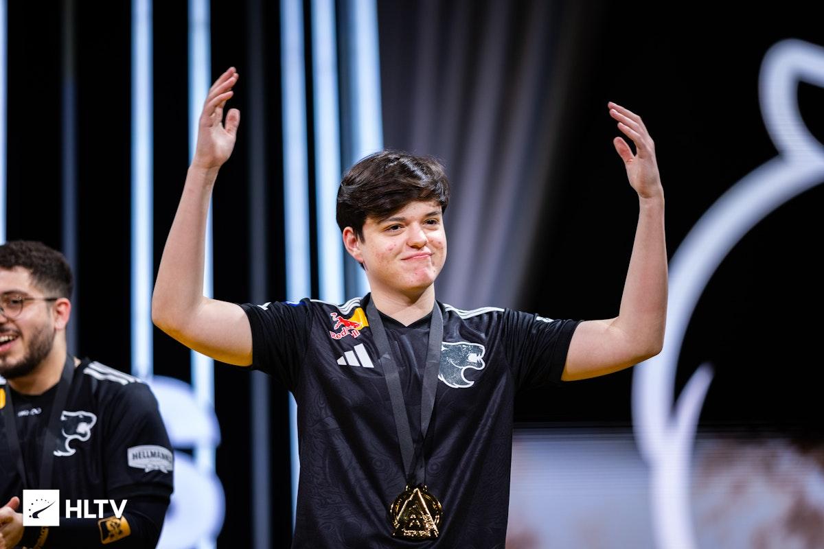 HLTV公布BLAST香港EVP：载物领衔三人入围，小鞠获荣誉提名