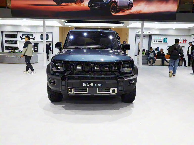 旅行者C-DM亮相，配华为乾崑智驾，搭1.5TD+3挡DHT