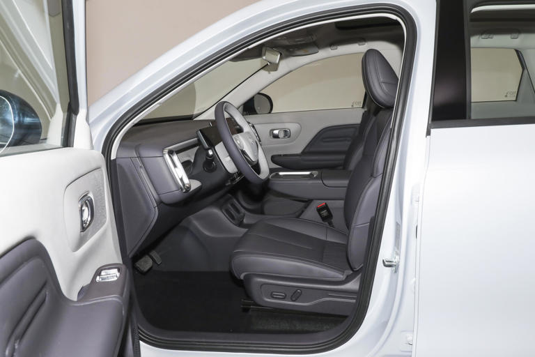 10万预算买SUV，我推荐零跑B10！