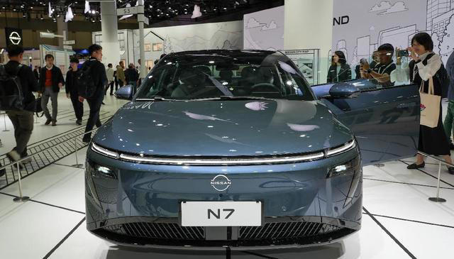 东风日产N7，纯电续航635公里，轴距2915毫米，15.6寸大屏+8295P