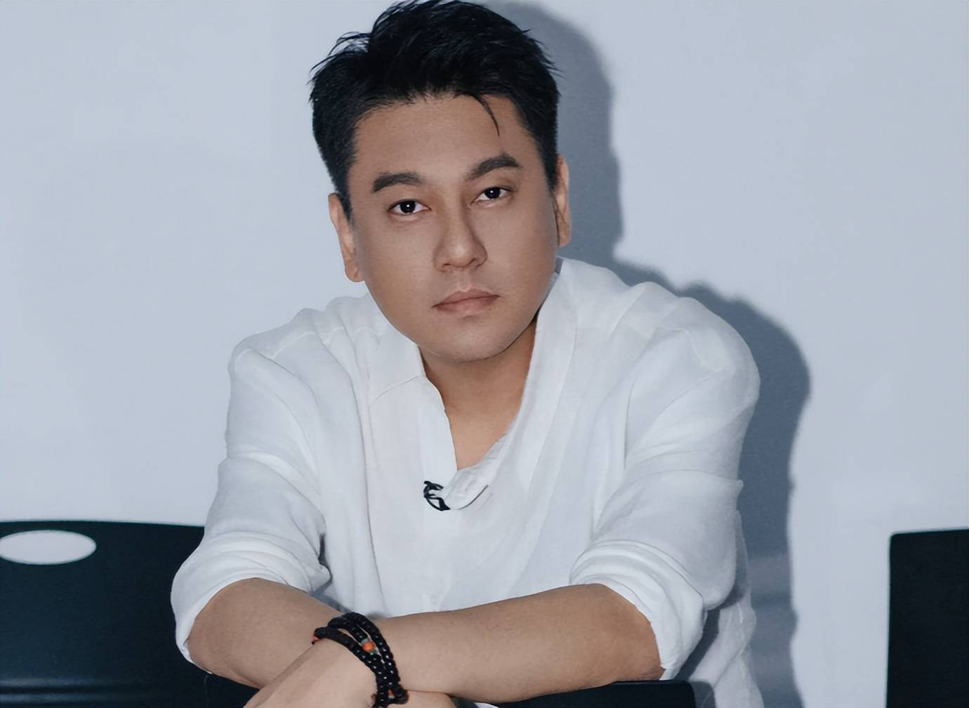 朱孝天方回应被踢出F4，刚合体时就挺不合群，如今开公司当老板