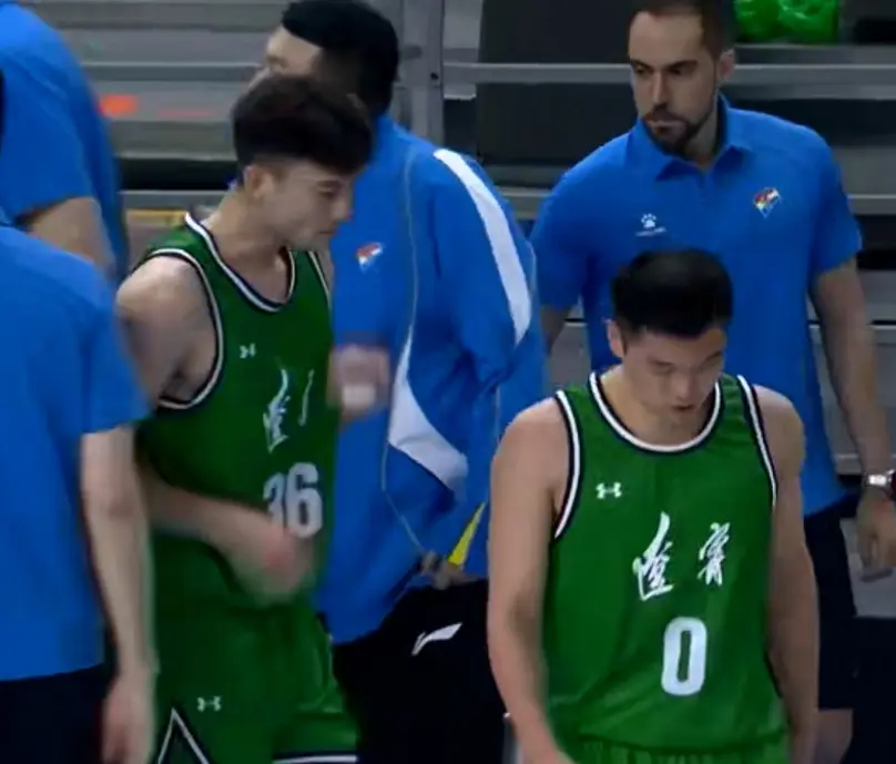 复仇！广东93-74辽宁进决赛，大鸟贺希宁立大功，徐杰主控超稳