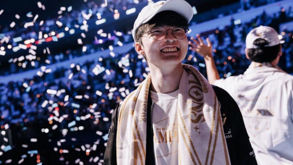 《英雄联盟》S15决赛赛后T1访谈：年龄不是问题