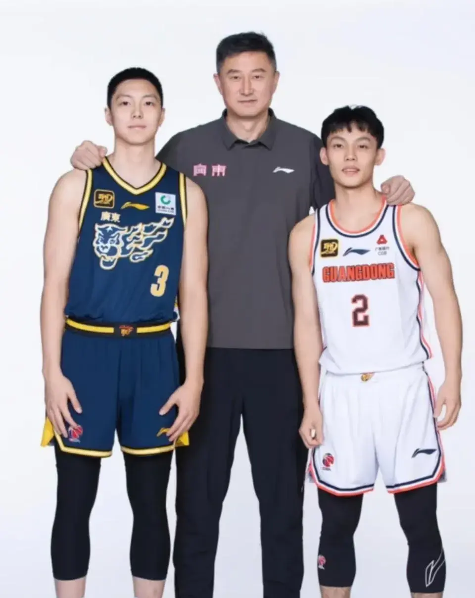 CCTV5直播，广东男篮VS浙江男篮，徐杰PK王奕博，杜锋拒绝爆冷！