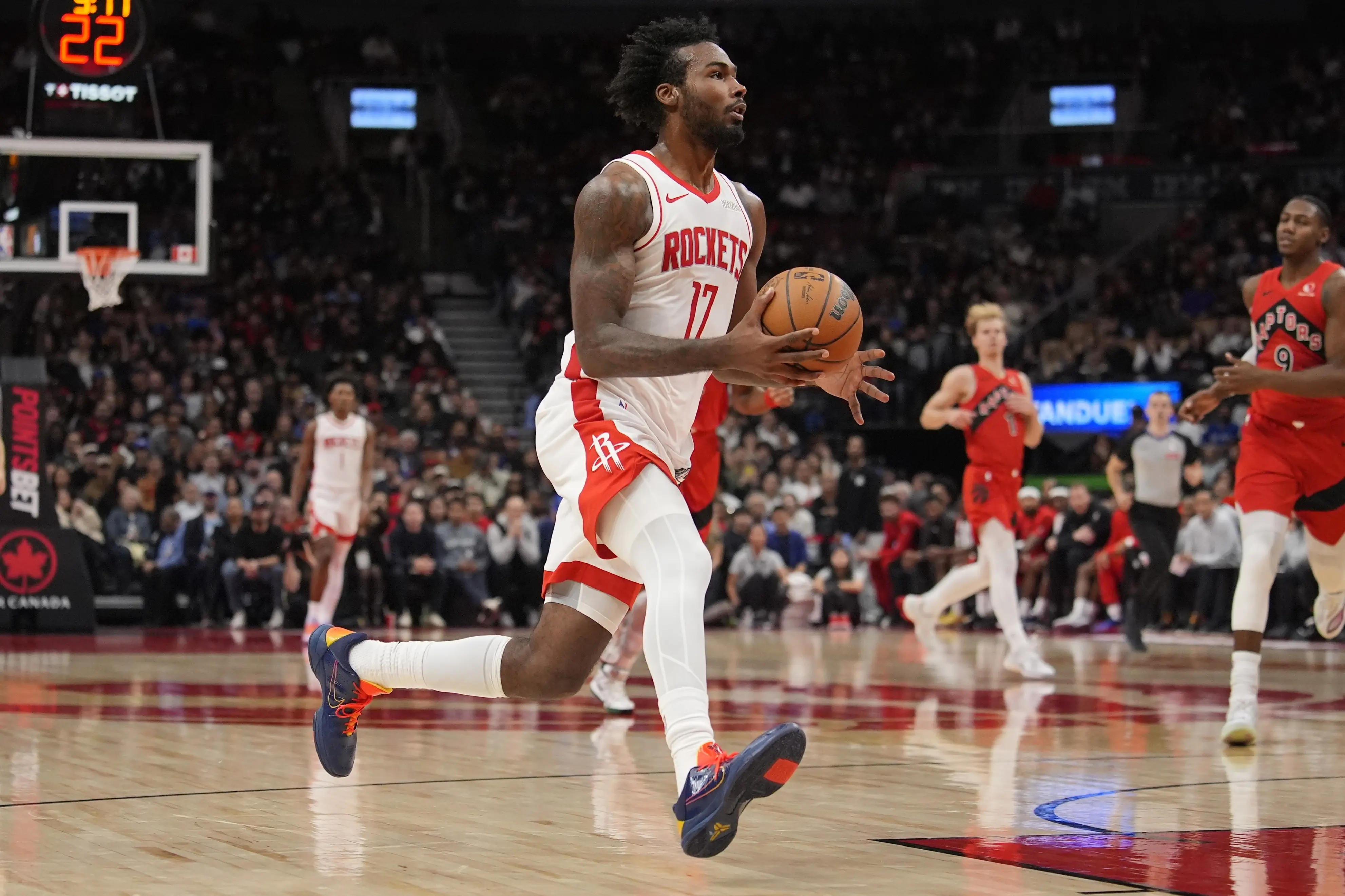 又轰21+5三分，谢泼德破历史纪录！火箭队8战7胜这4点更让KD开心