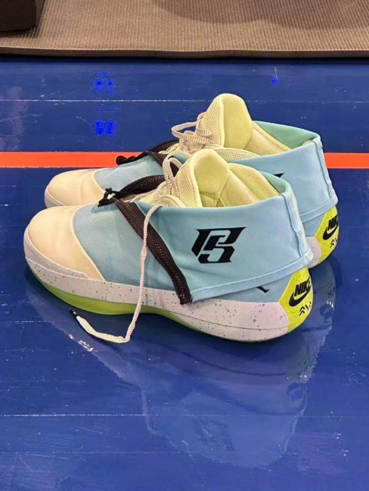 结合了AJ40和AJ28！班凯罗今日上脚混合鞋款AJ 40 Hybrid 4028