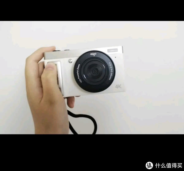 aigo爱国者D9/E9：女生专属自拍相机