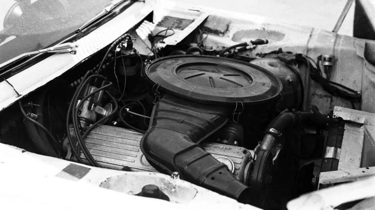 保时捷的伪装艺术：从BMW 2002到924的隐秘研发传奇