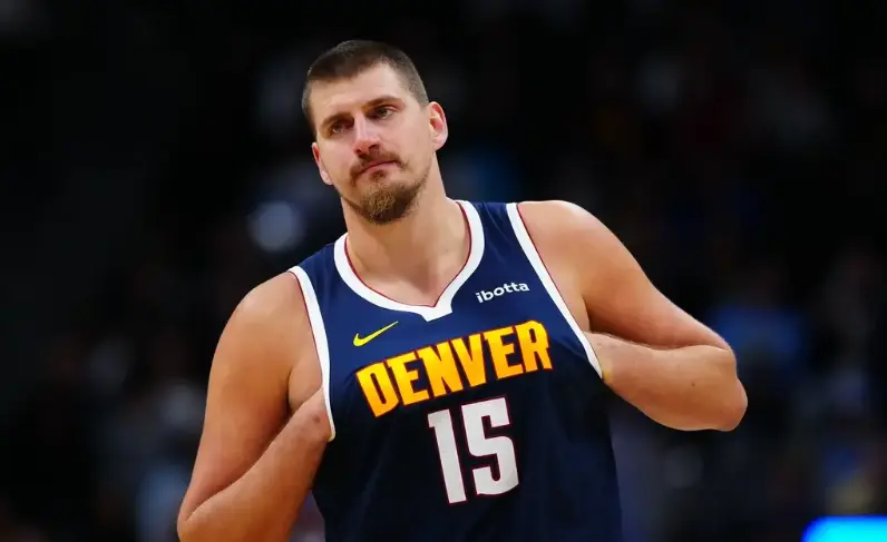 MVP 榜大洗牌！约基奇逆袭登顶，文班挤入前五，东契奇强势攀升