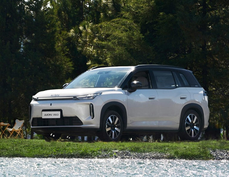 广汽埃安AION i60上市 售价10.98-13.58万