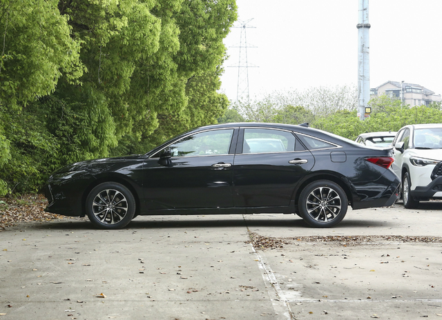 降至18.18万！2.5L+8AT中型车值得一看