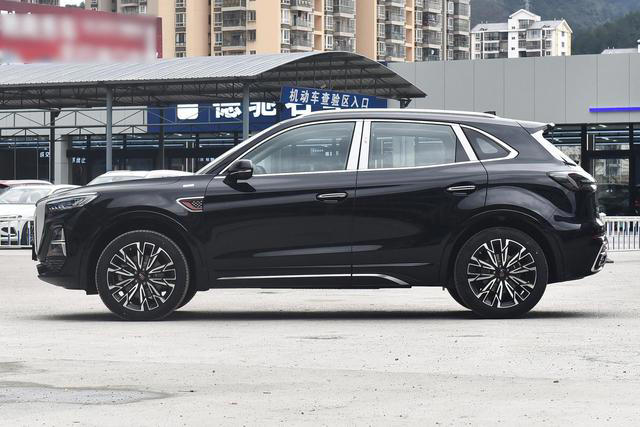 降至18.88万元，2.0T+8AT四驱中型SUV值得一看