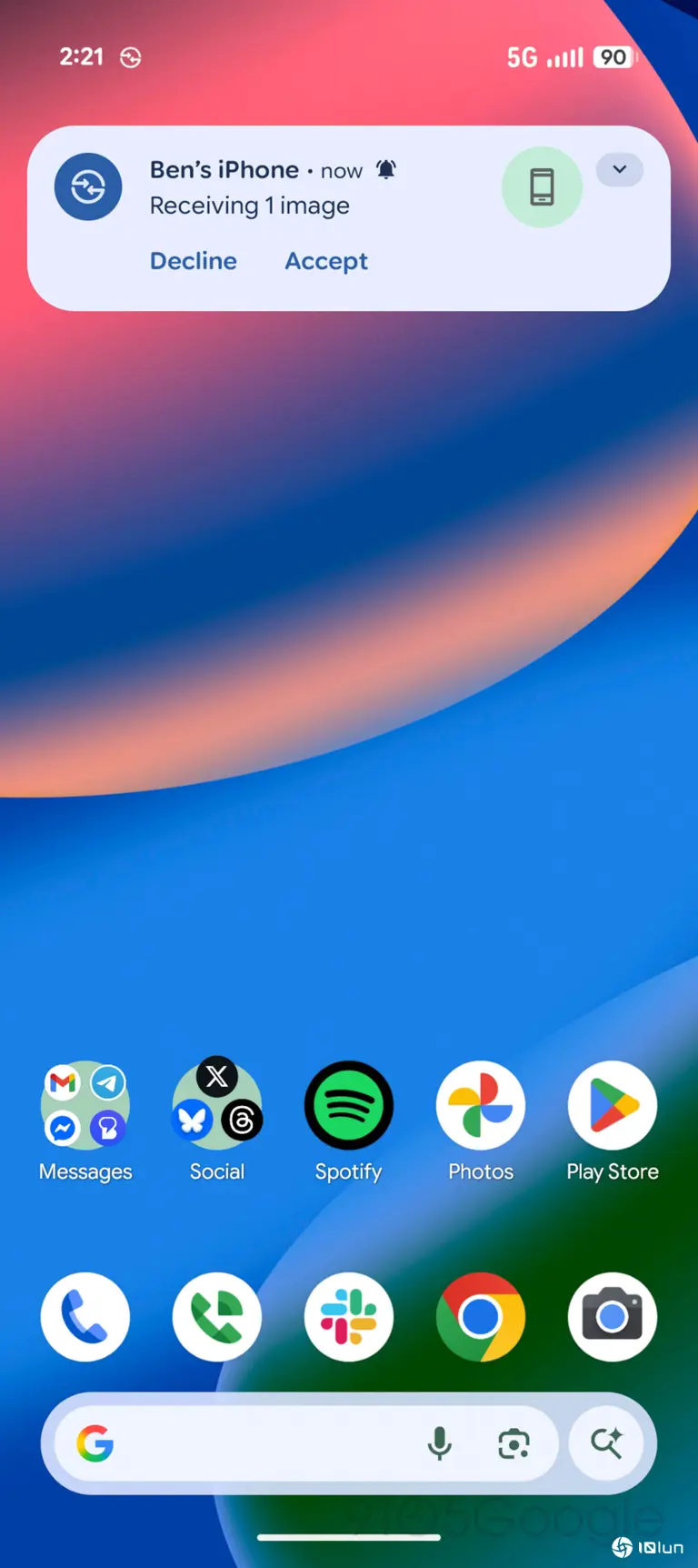 Pixel 10 Quick Share现已兼容iPhone AirDrop，轻松跨平台共享