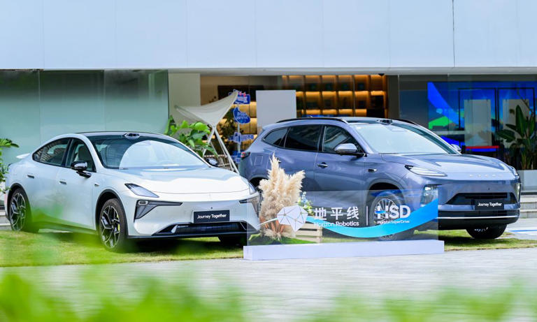 地平线HSD量产体验，星途ET5与深蓝L06实测验证智驾实用表现