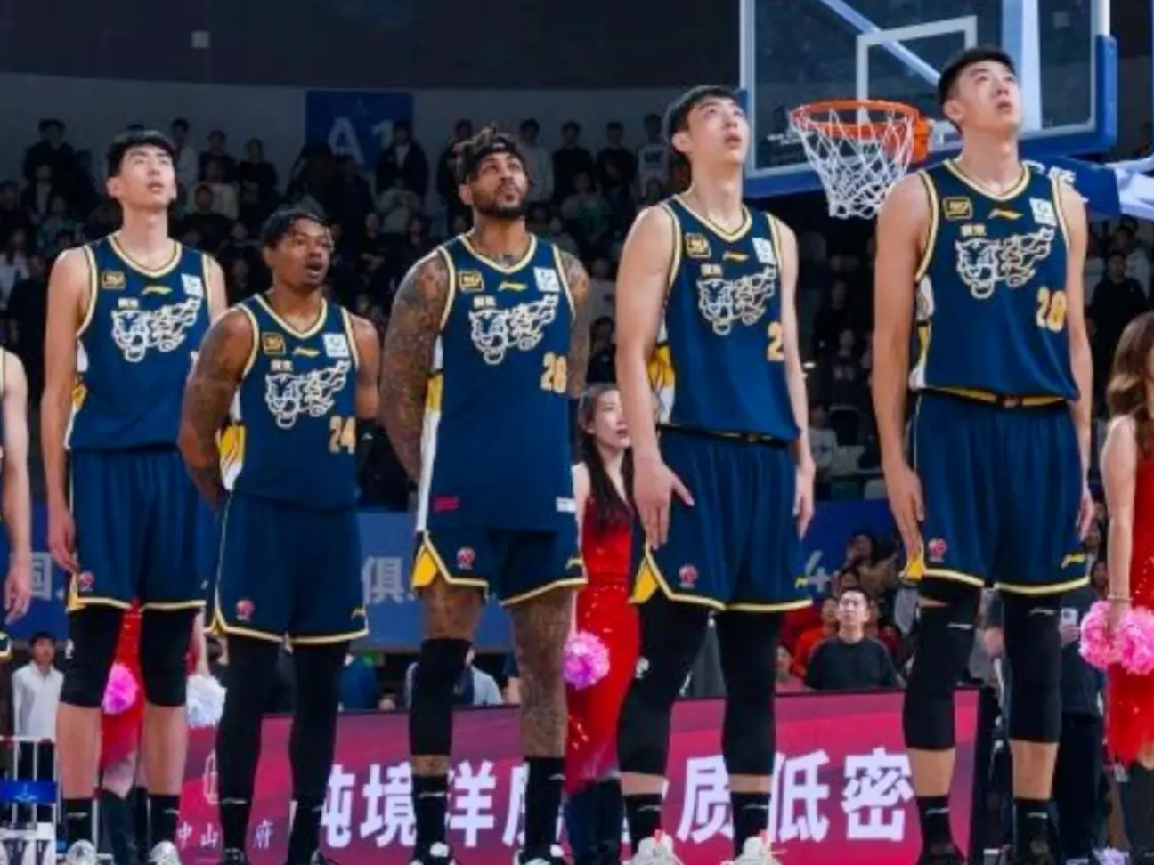 101-75! 广东宏远击败江苏男篮，三巨头合砍45分，杜锋收下大胜!