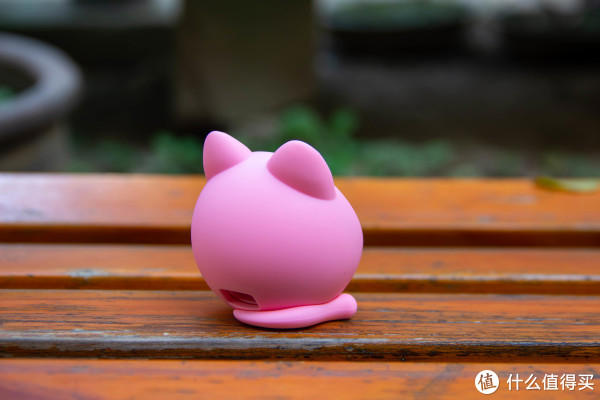 895的无孔镁合金鼠标，8K接收器还支持语音操作? | 万灵幻