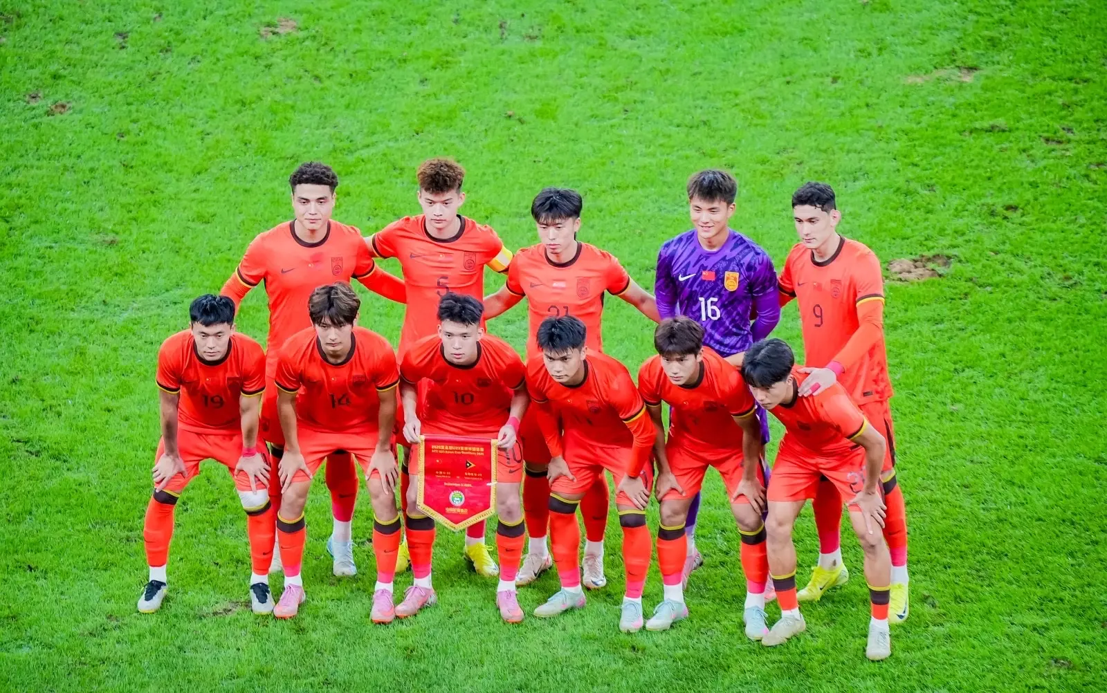 CCTV5直播，中国U23队PK伊拉克队，王钰栋领衔，洋帅能否创造历史