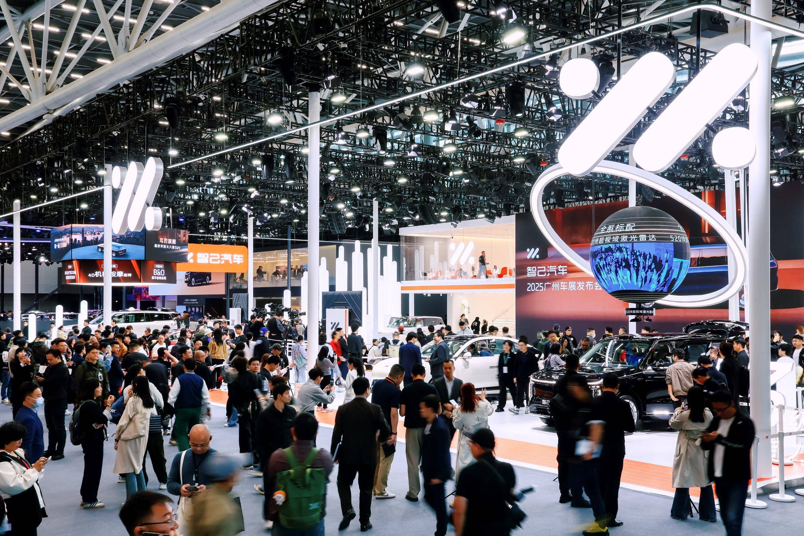 2025广州车展，智己LS9开启全国交付，智己LS6 66度电池新增产线