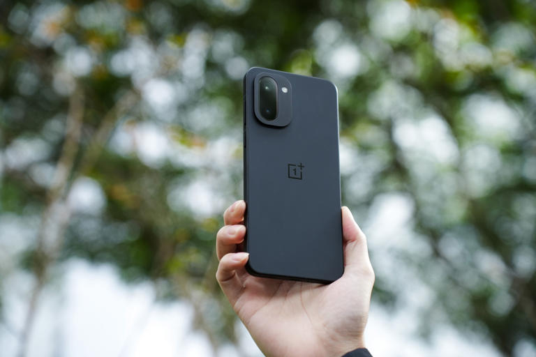 一加 Ace 6T续航体验：8300mAh+100W超Max组合，让你告别电量焦虑！