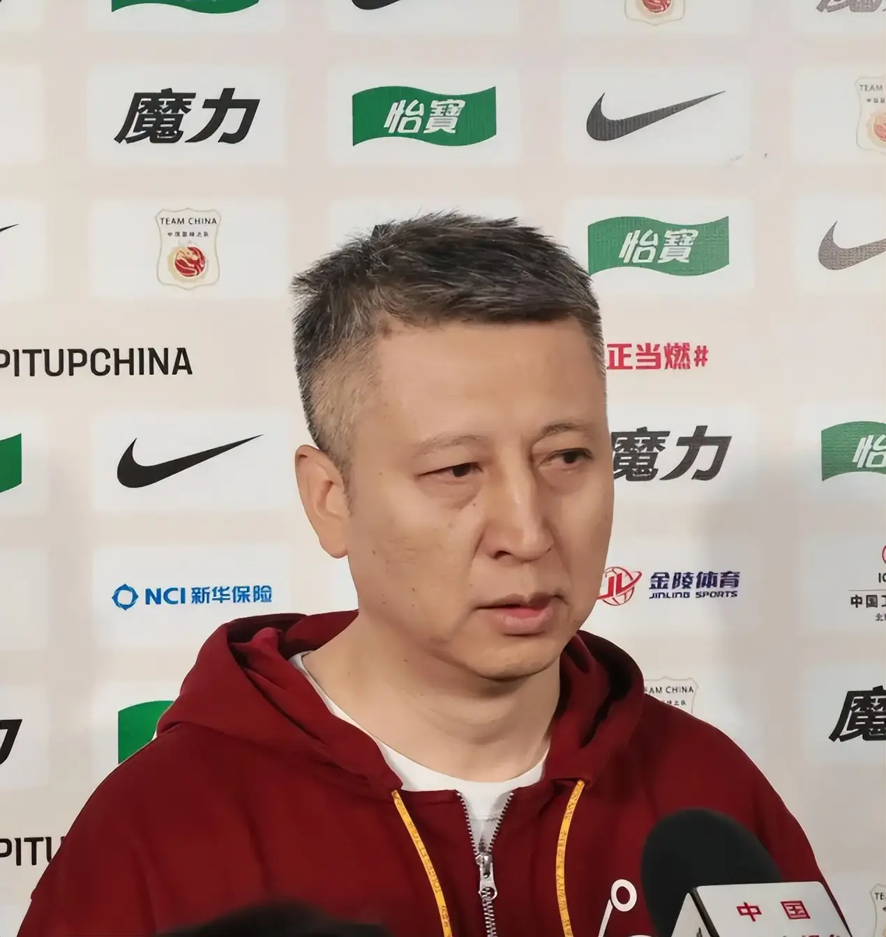 中国男篮76-80韩国！球员评分：4人满分，1人良好，4人不合格