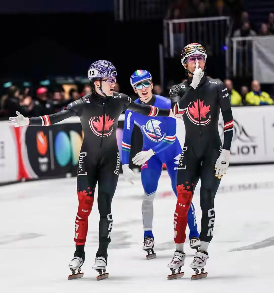 短道速滑男子1500米A组决赛孙龙以2分16秒772获得一枚铜牌