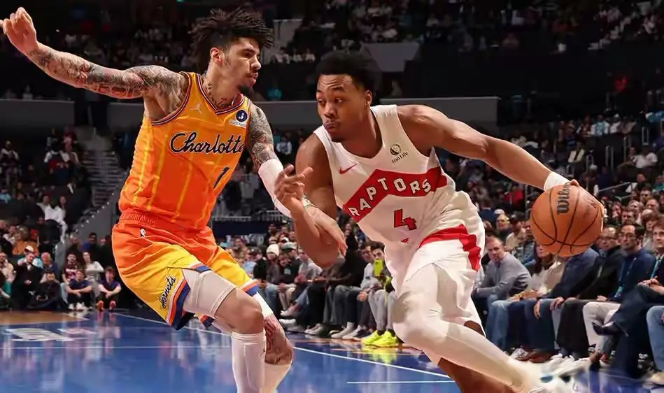 NBA东部排名榜大乱:活塞夺魁，3队争5，黄蜂掀翻第2，绿军4分落败