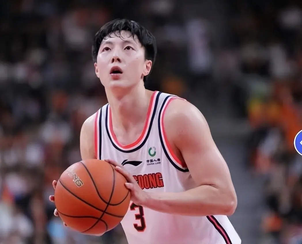CBA公布新赛季4个买脚名额，赵继伟将缺席常规赛前5轮