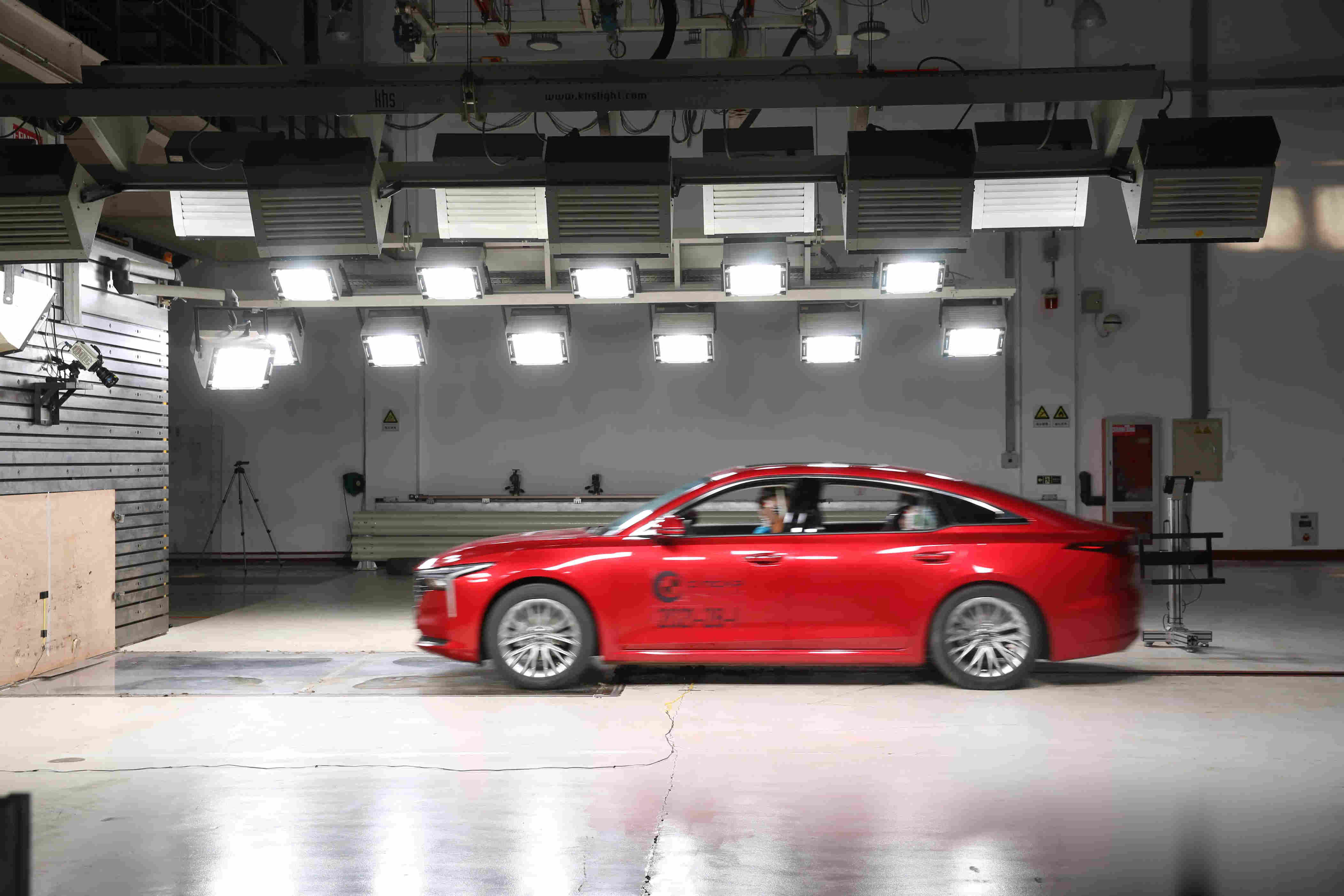 第三代奔腾B70：安全好开，价格还感人！